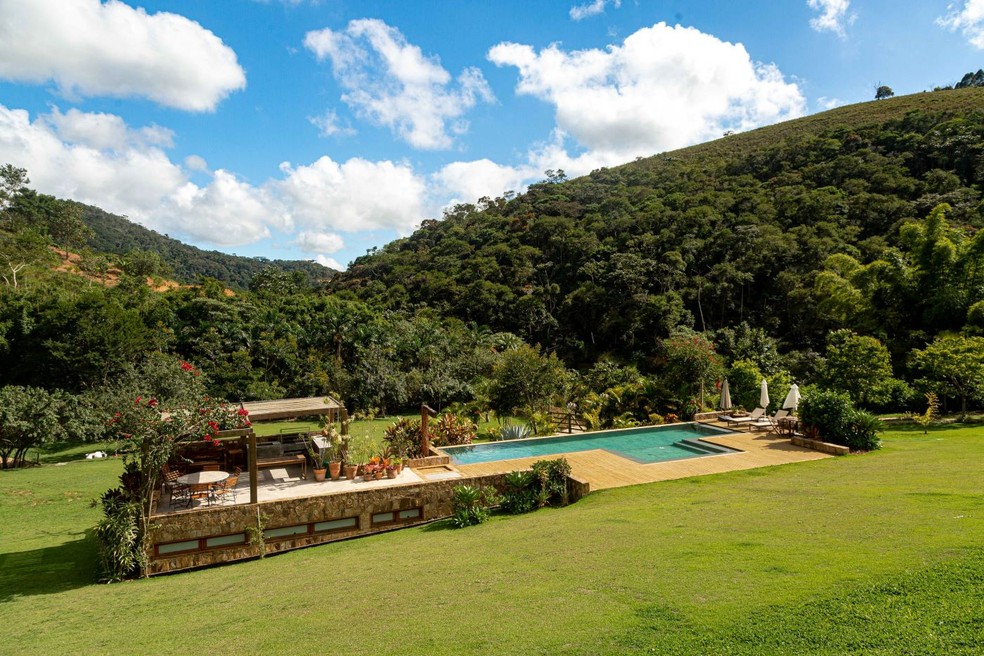 Casas de rancho: o que é e 7 projetos que são puro luxo e lazer