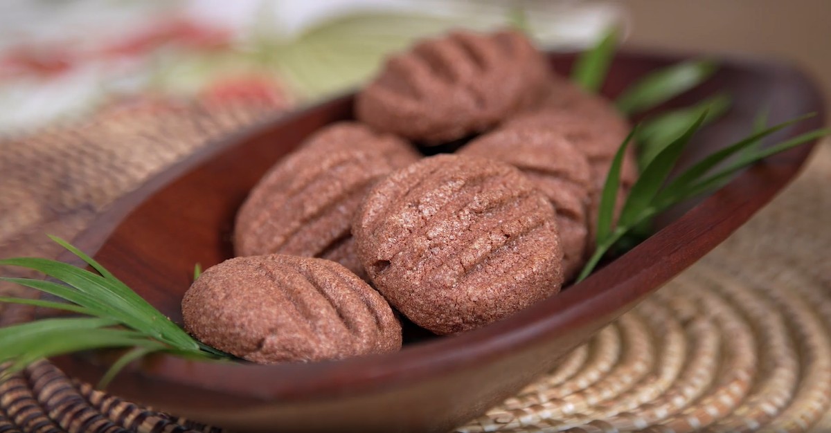 Como fazer biscoito de babaçu, palmeira nativa do Cerrado | Gastronomia ...