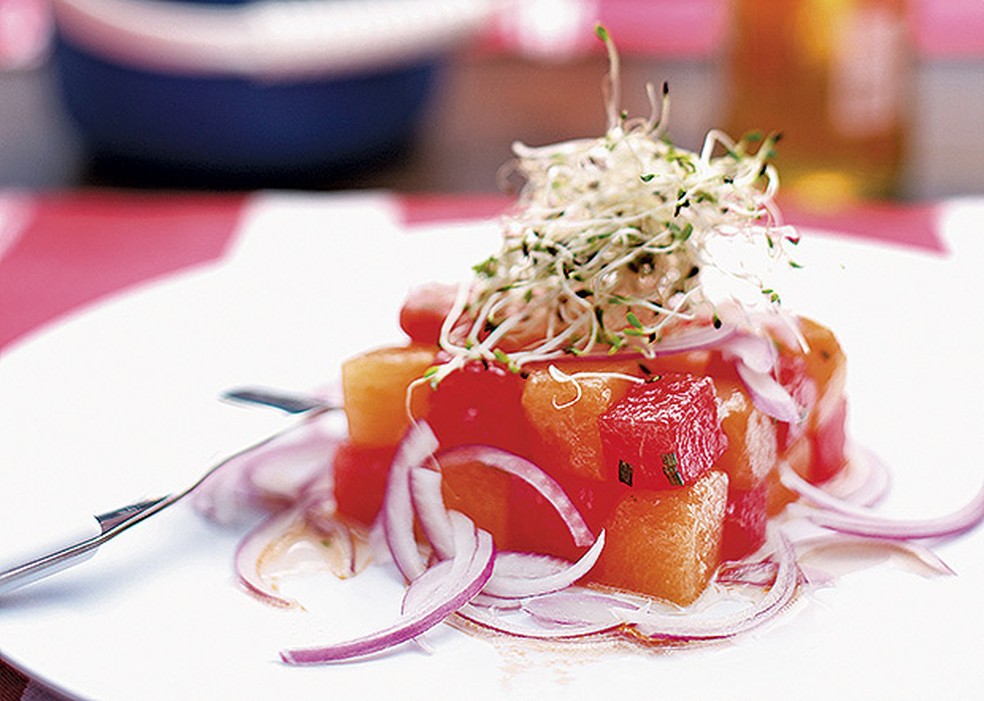 5 receitas práticas e refrescantes para fazer com melão | Gastronomia ...