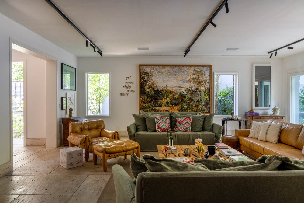 Sofá verde: 51 ideias de decoração para renovar a sala com frescor e estilo