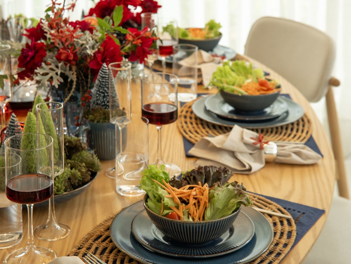 Mesa posta de Natal: 7 dicas para celebrar com charme | Dicas | Casa e Jardim