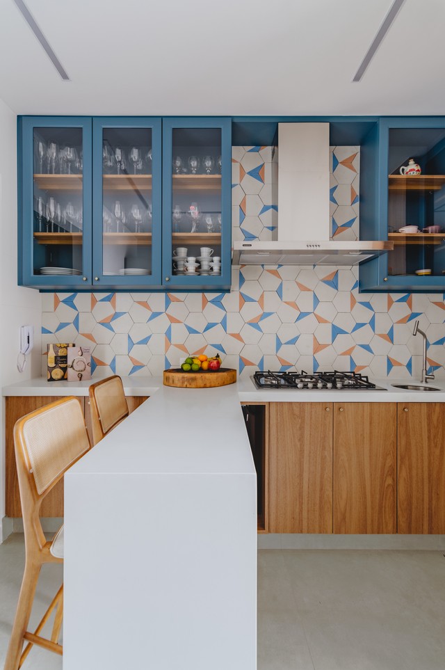 Cozinha azul: 46 ideias para transformar o ambiente com a cor