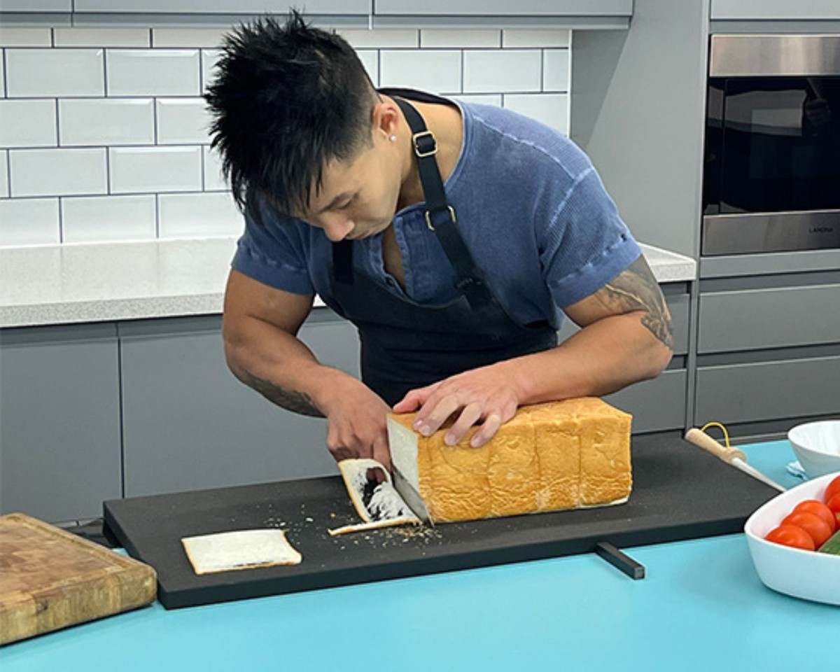 Chef canadense quebra recorde em desafio e cria o sanduíche mais fino ...