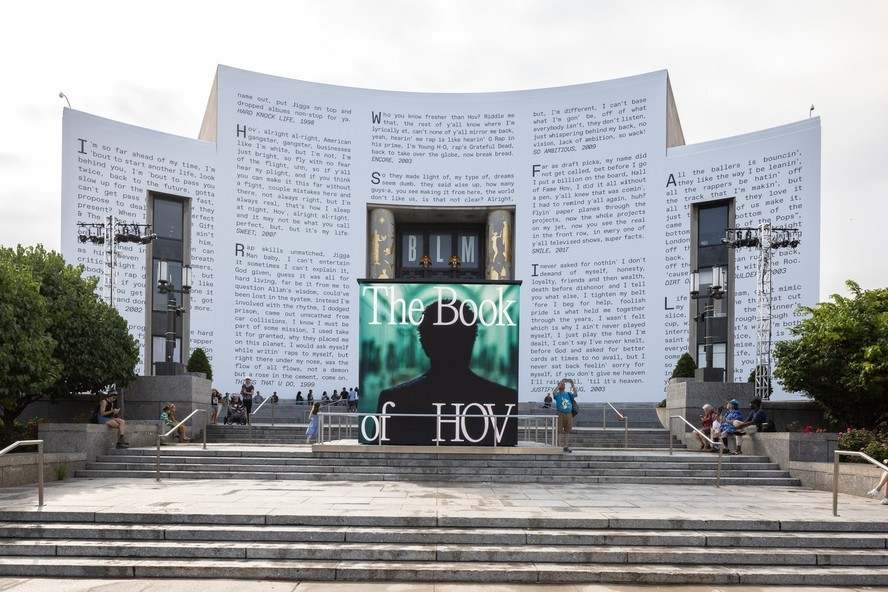 Evento surpresa de Jay-Z fecha biblioteca pública em NY e surpreende ...