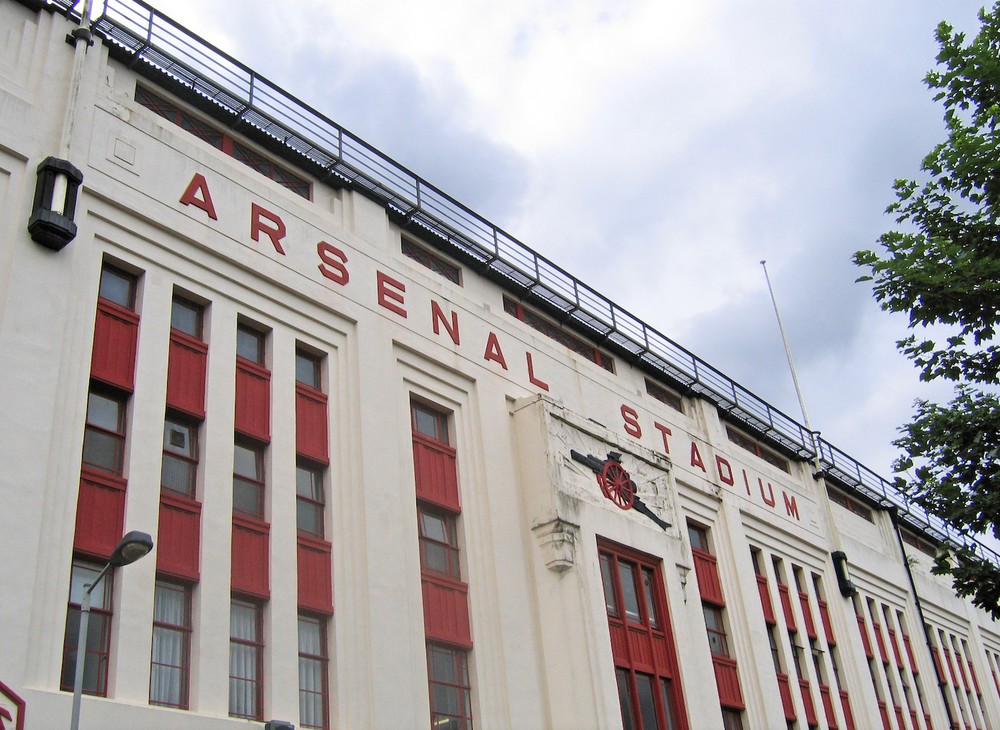 Antigo estádio do Arsenal, em Londres, foi transformado em um ...