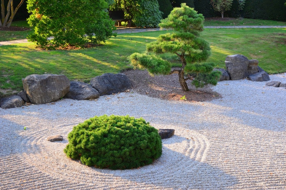 Karesansui: como montar um jardim zen japonês com areia e pedras