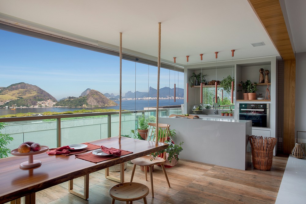 27 apartamentos com sacadas e varandas fechadas com vidro