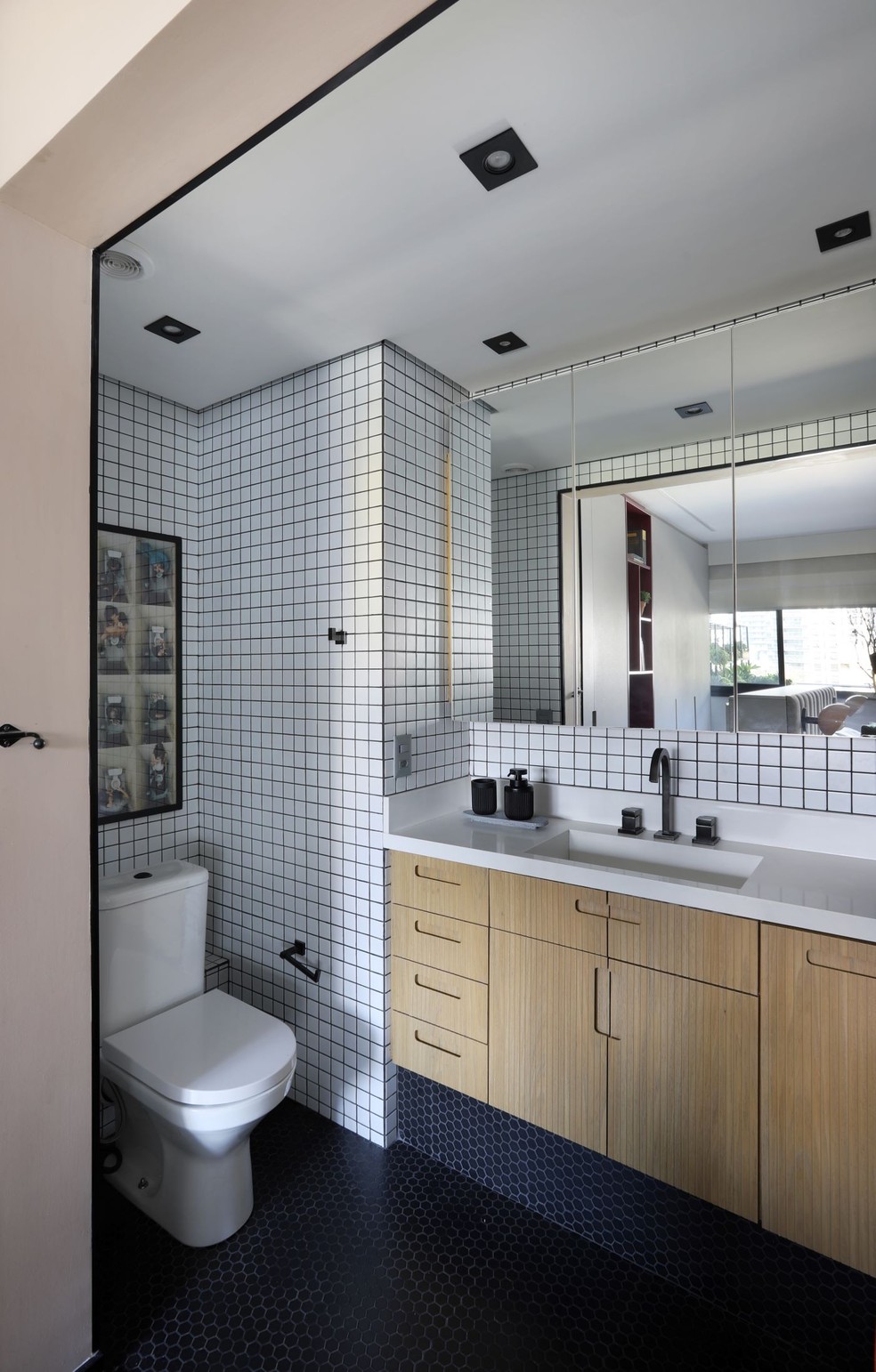Piso hexagonal no banheiro: cores, materiais + 21 ideias para se inspirar
