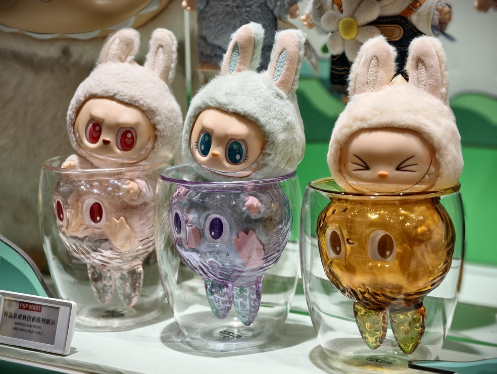 Labubu: conheça o criador e a história do boneco que virou febre mundial