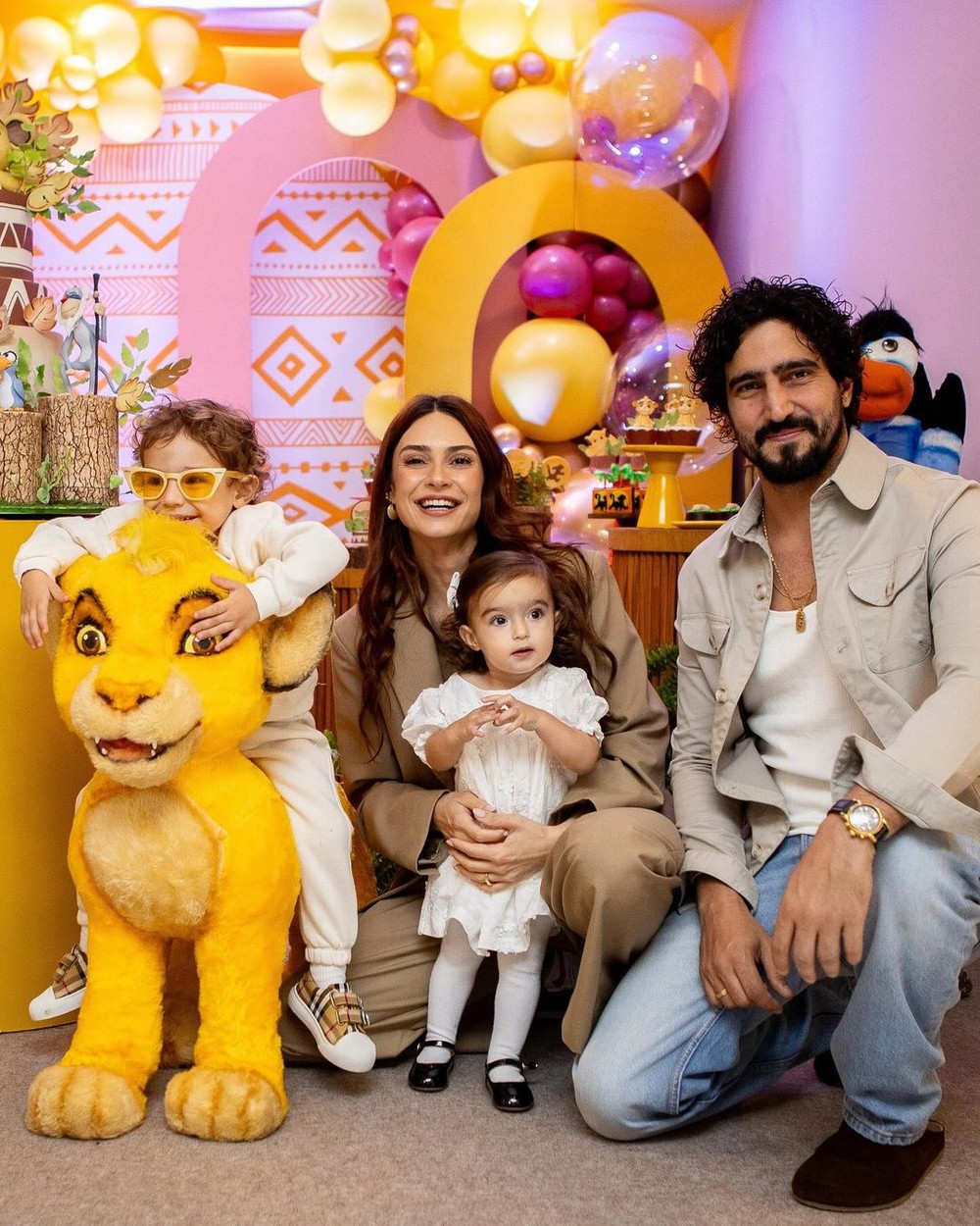 Thaila Ayala abre álbum de fotos do aniversário do filho com decoração ...