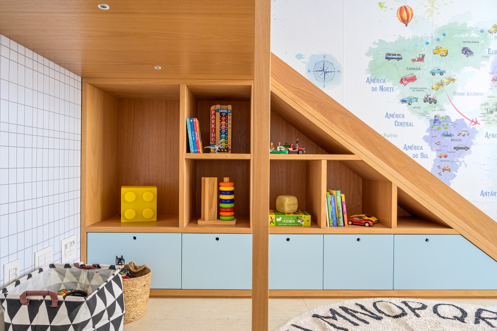 Quartos infantis recebem padrão grid para trazer leveza à decoração