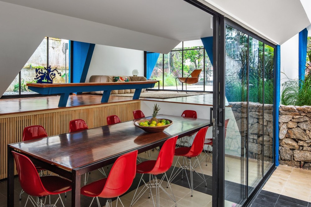 Projeto preserva legado, mas atualiza Casa dos Triângulos, de Vilanova Artigas | Arquitetura ...