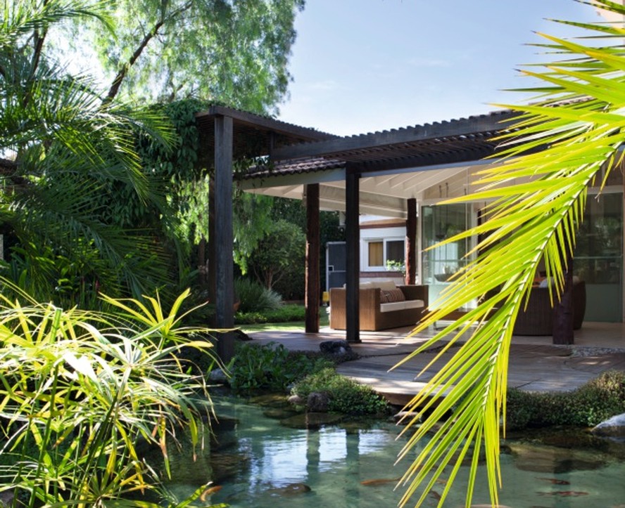 Lago ornamental: confira projetos e saiba tudo sobre essa ornamentação