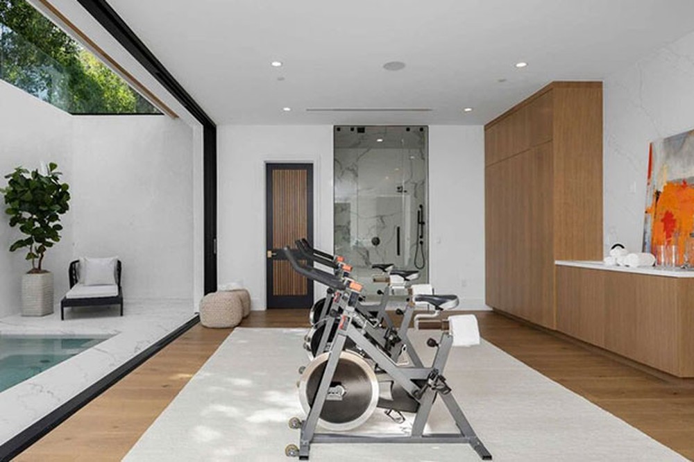 Ator de Pantera Negra, Michael Jordan coloca mansão luxuosa em Los ...