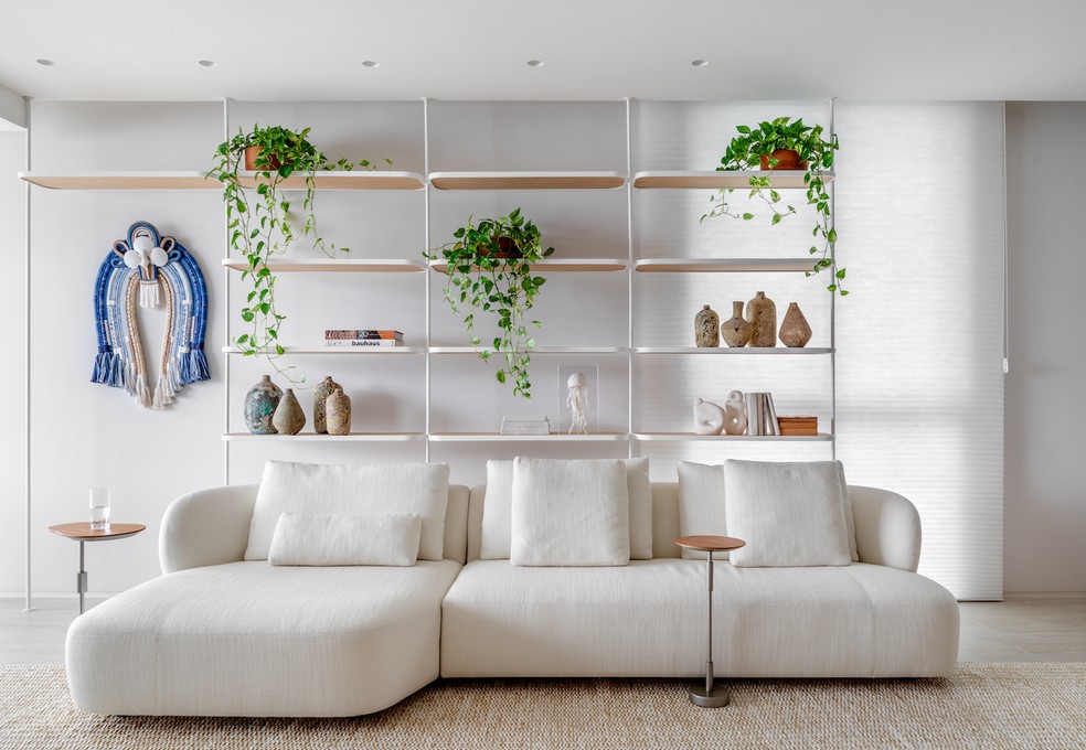 Multifuncionalidade é mote de apartamento com clima praiano | Decoração ...