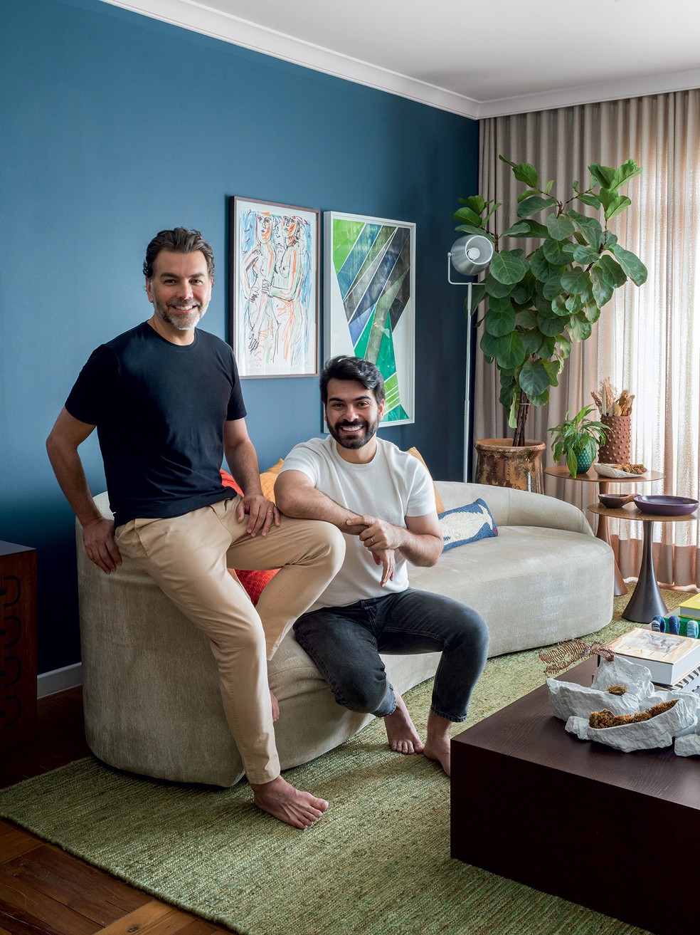 Tons de azul e obras de arte preenchem apartamento de 180 m² em SP ...