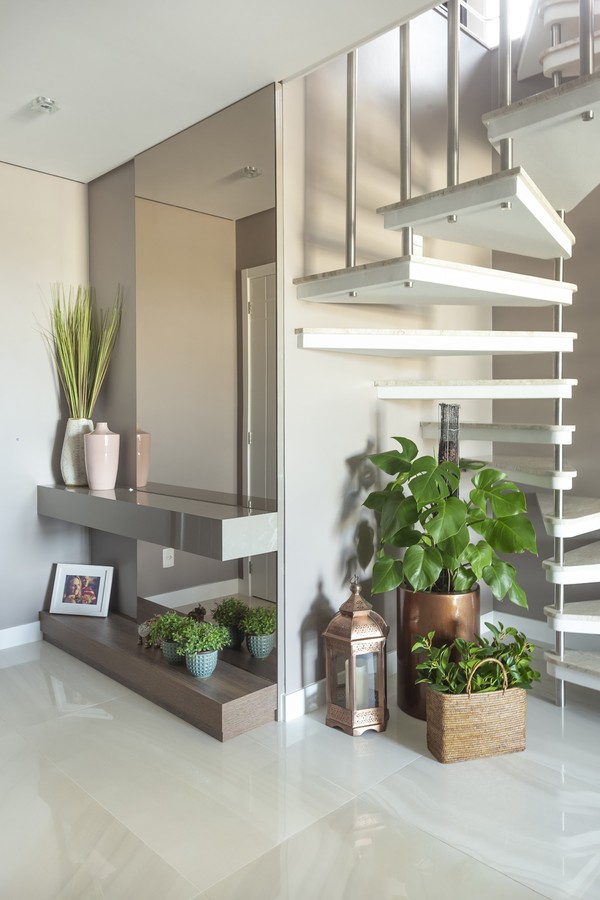 Hall: 27 projetos com boas ideias para a entrada de casa