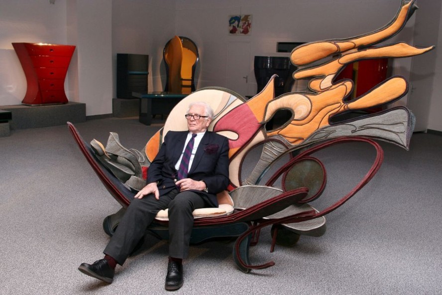 Pierre Cardin: como o estilista franco-italiano marcou a moda e o ...