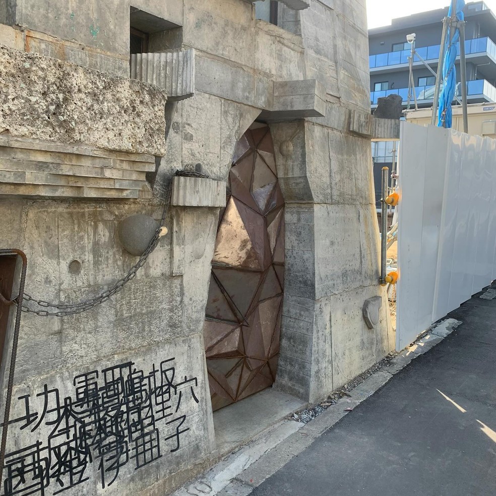 Prédio de concreto feito à mão por arquiteto em Tóquio foi criado no ...