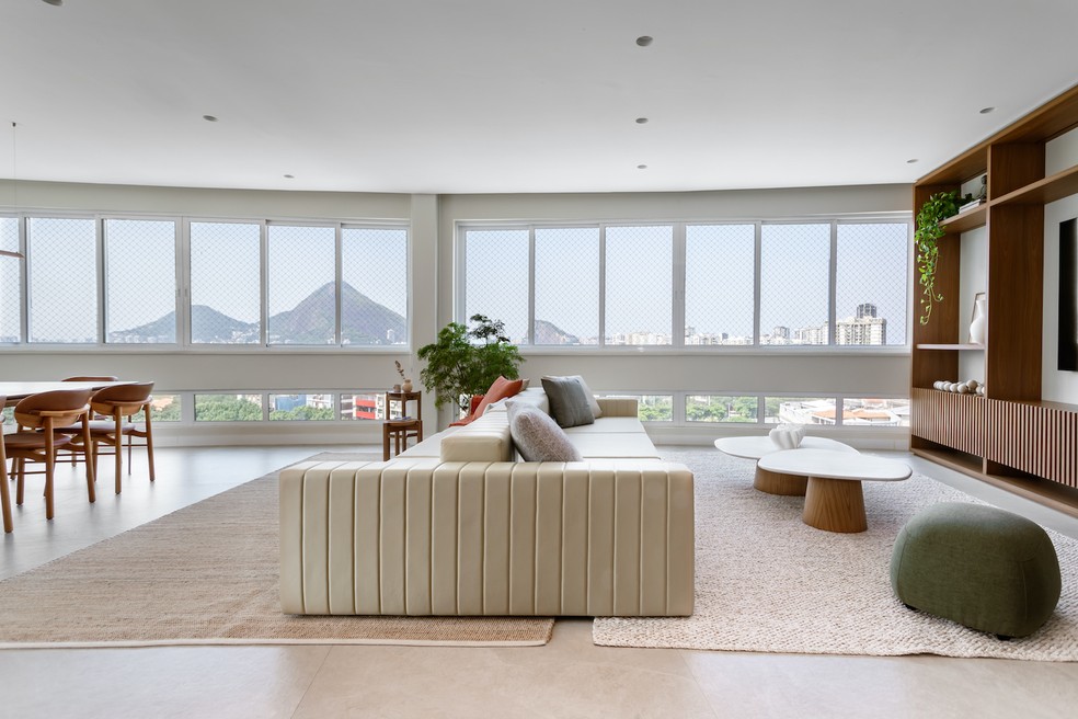 Apê antigo no RJ é transformado com decoração leve e contemporânea ...