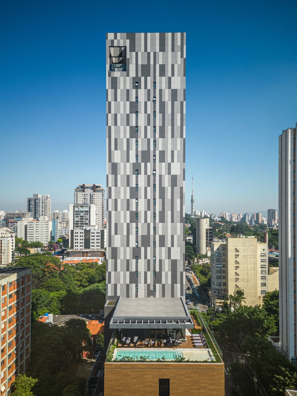 Elementos modernistas e design inspirado na moda marcam novo prédio em ...