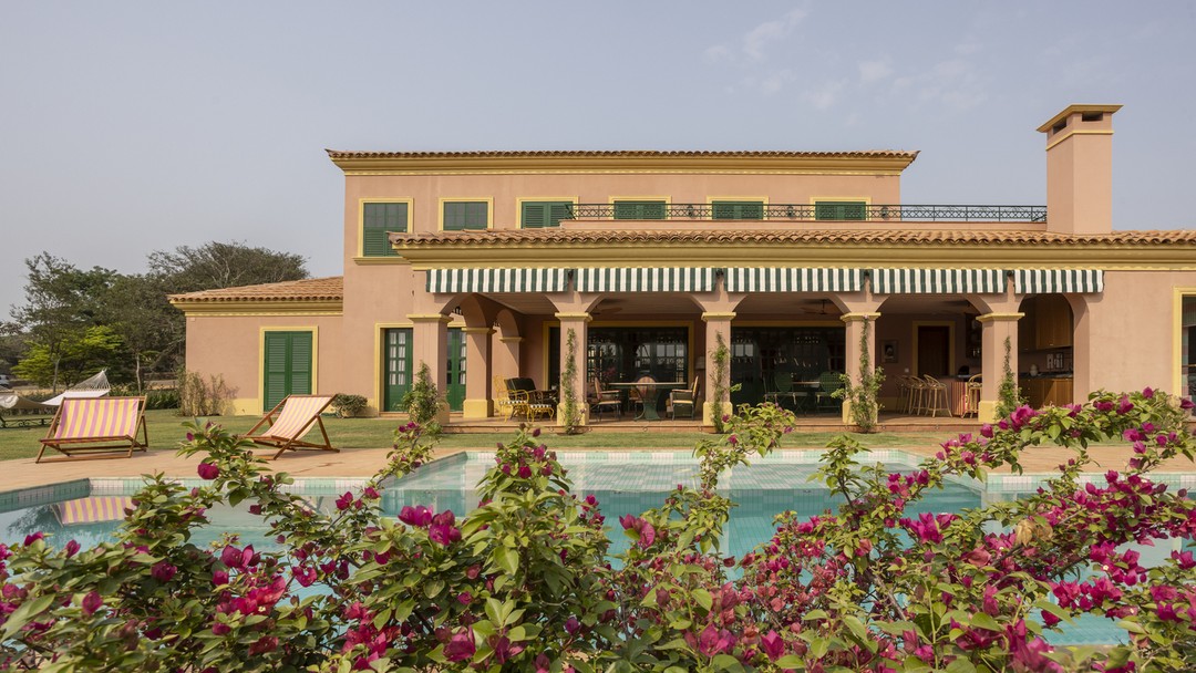 A maior flor do mundo é também a mais fétida. Conheça a flor-cadáver ...