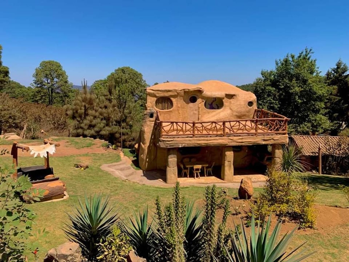 Acomodação no México é réplica da casa dos Flintstones e tem até o ...