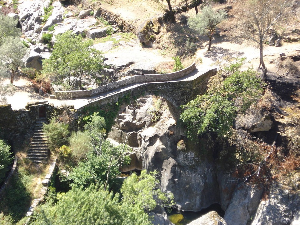 Ponte do Diabo é lugar místico e cercado de mistérios em Portugal