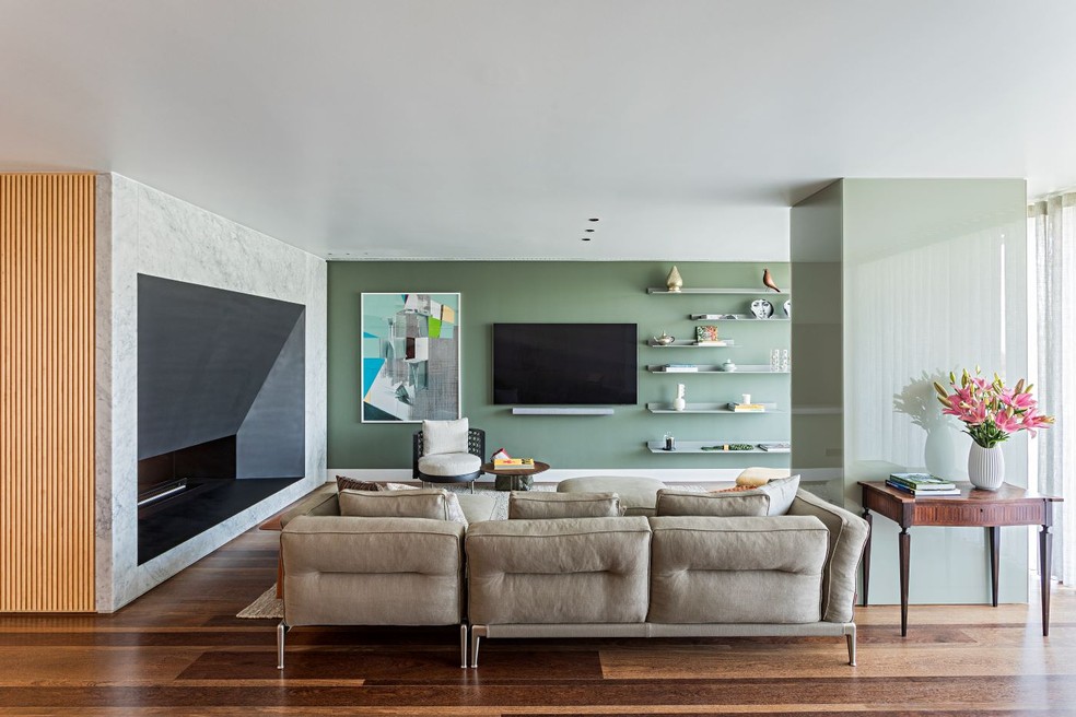 Decoração de sala verde: 16 projetos inspiradores com a cor que é tendência