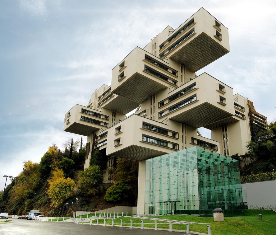Banco da Geórgia é símbolo do modernismo e da arquitetura brutalista