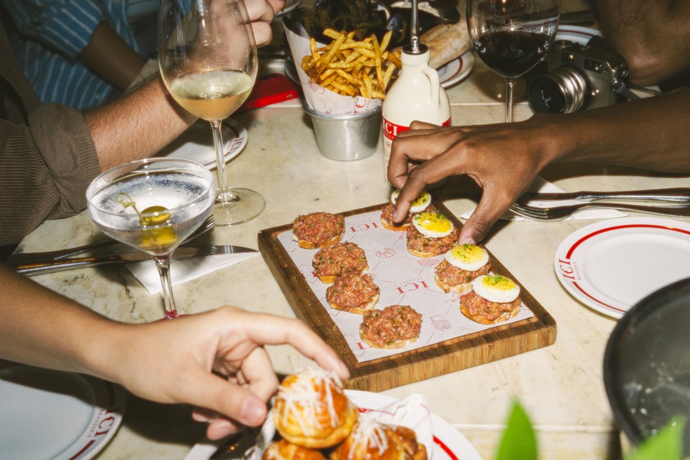 Tapas: conheça 10 espaços para saborear petiscos e drinques em SP