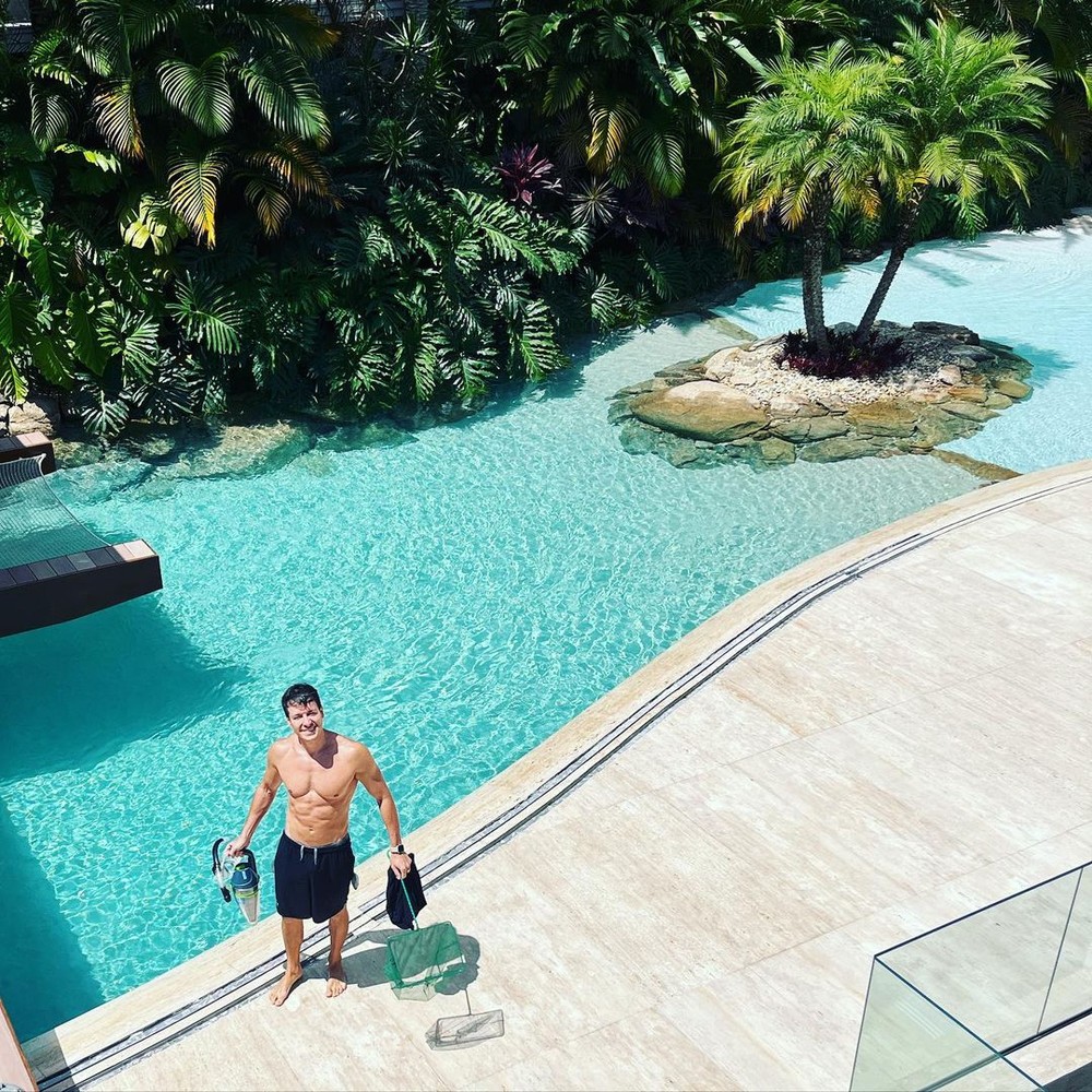 Rodrigo Faro faz 50 anos: conheça a mansão onde o apresentador mora com ...