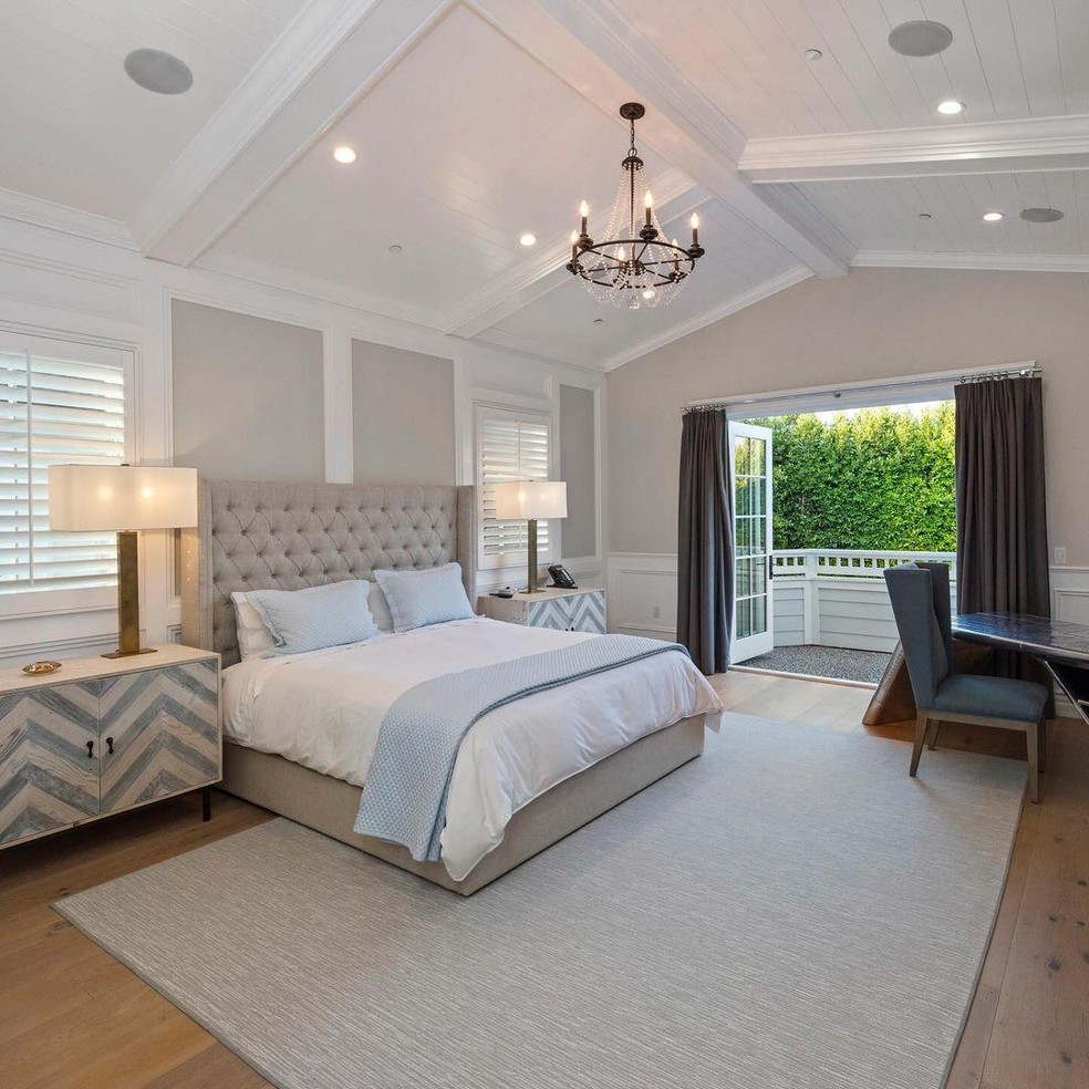 Rebel Wilson coloca casa que usava como escritório na Califórnia por US ...