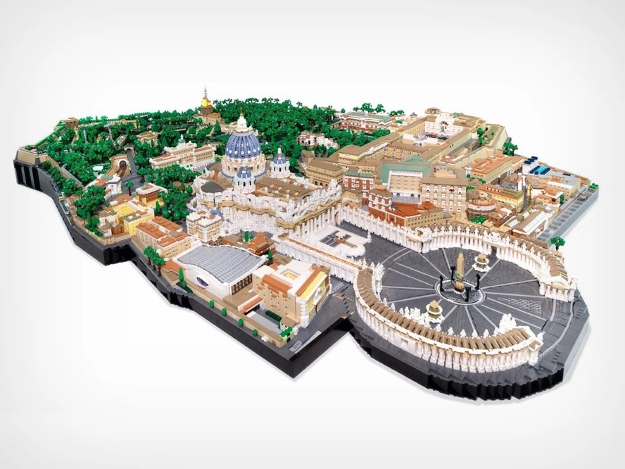 Artista cria versão em LEGO da Cidade do Vaticano e encanta fãs de ...