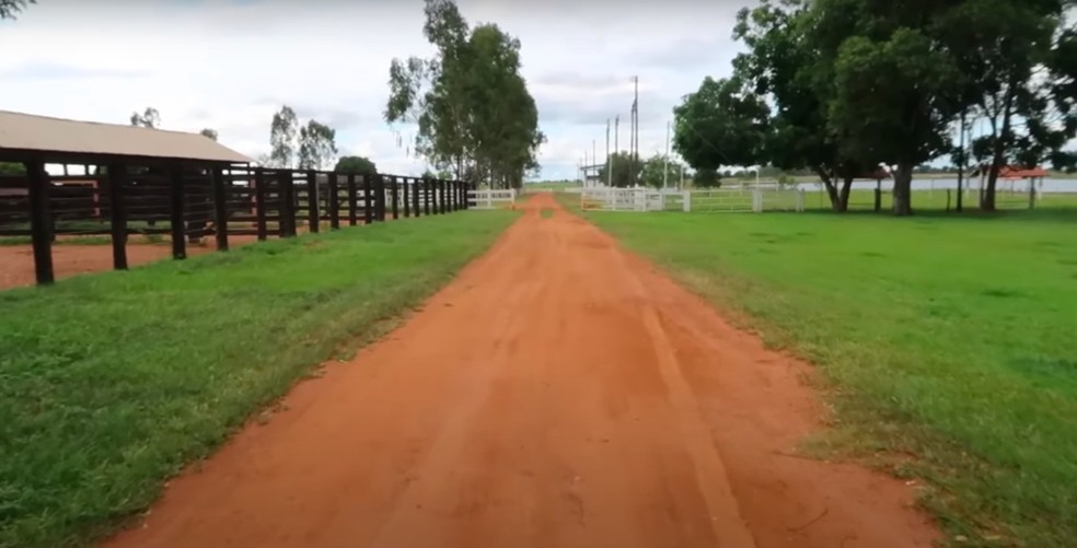 Conheça a fazenda Talismã, propriedade do cantor Leonardo em Goiânia ...