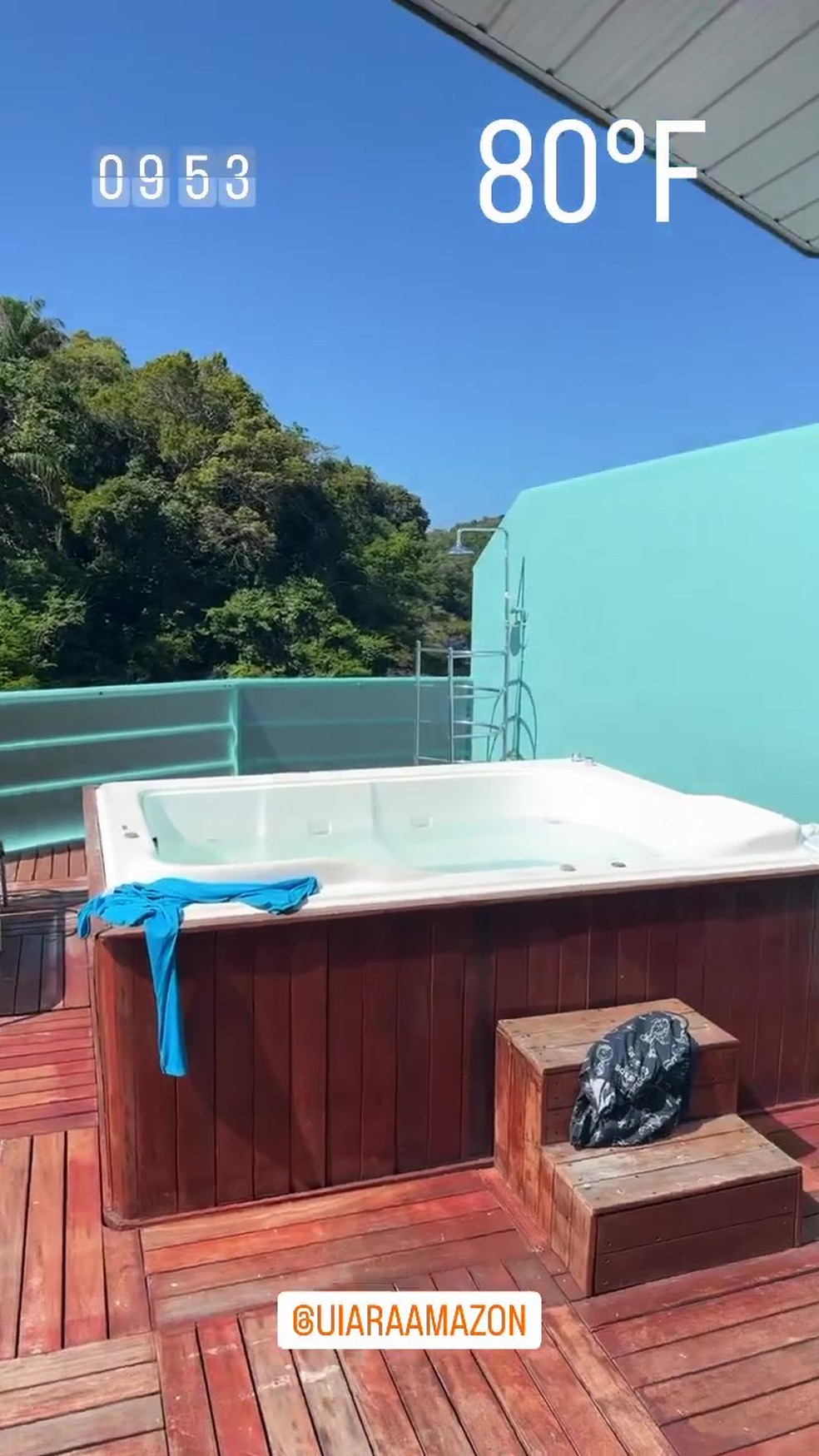 Luciana Gimenez se hospeda em resort flutuante no Rio Negro com diárias ...