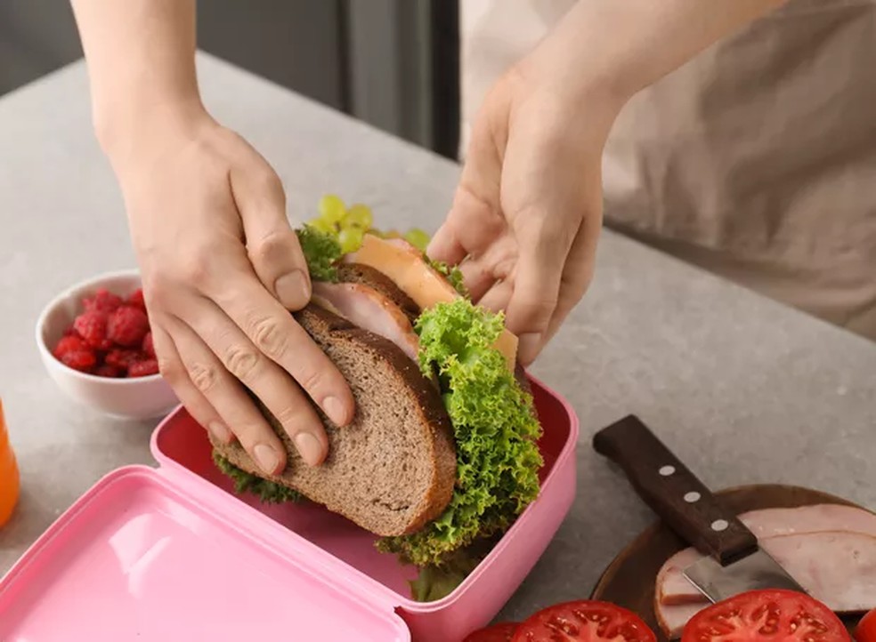 Lancheira: veja dicas para montar uma boa alimentação às crianças | Bem ...