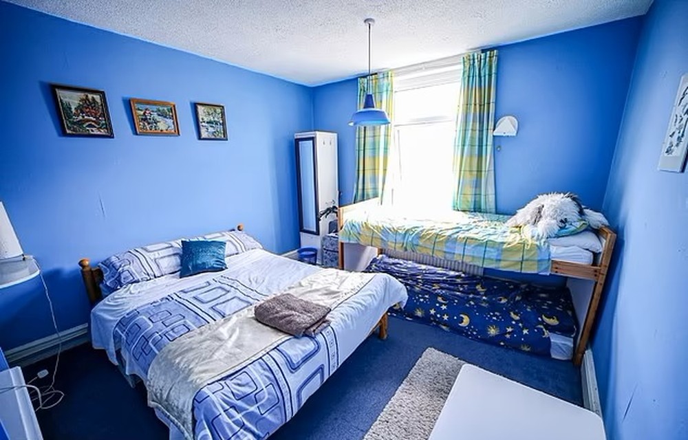 Casa onde Rick Astley morou na infância na Inglaterra está à venda por ...