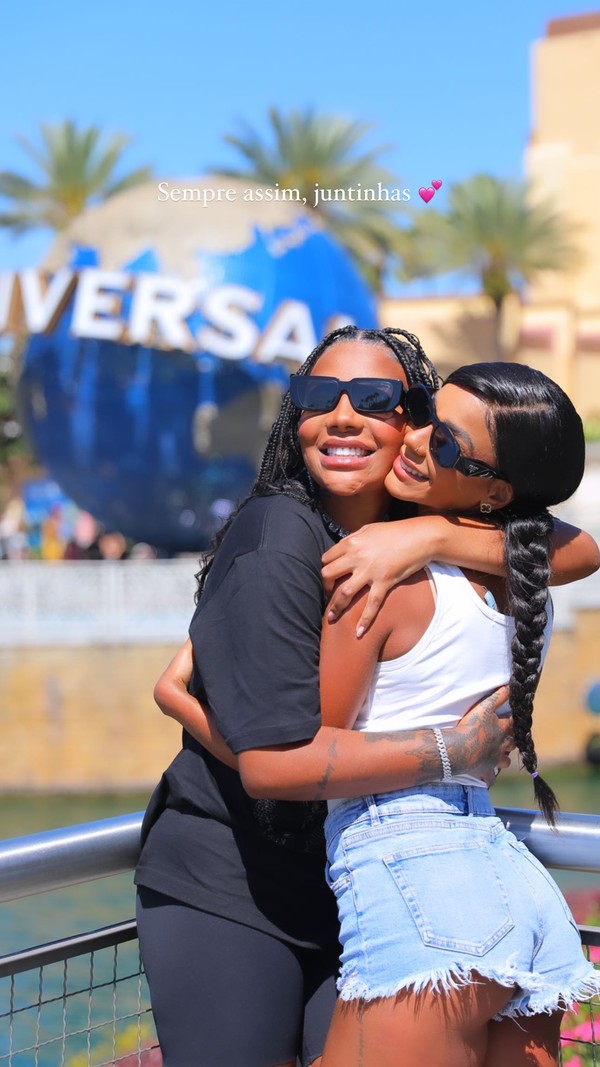Brunna Gonçalves abre álbum de fotos românticas em Orlando com Ludmilla