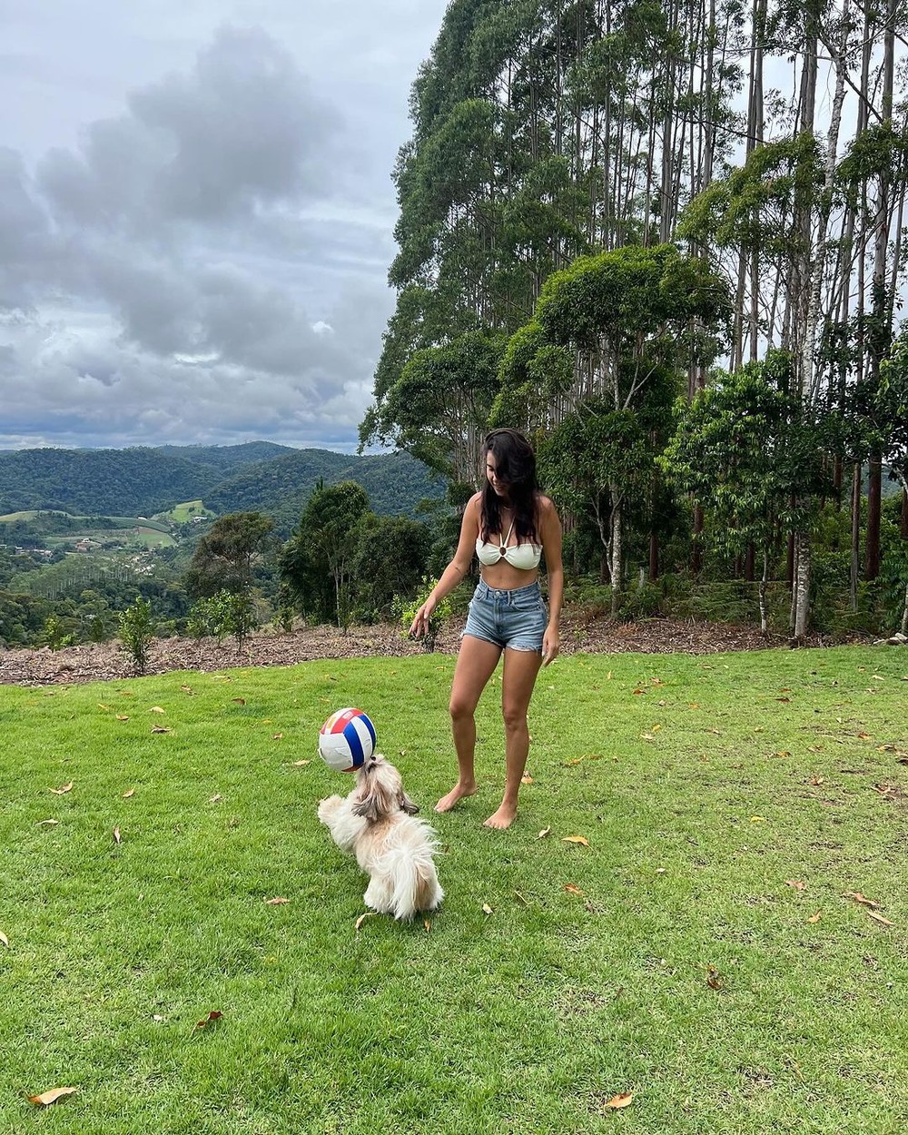 Gizelly Bicalho aluga casa rústica nas montanhas do ES por R$ 1500 para ...