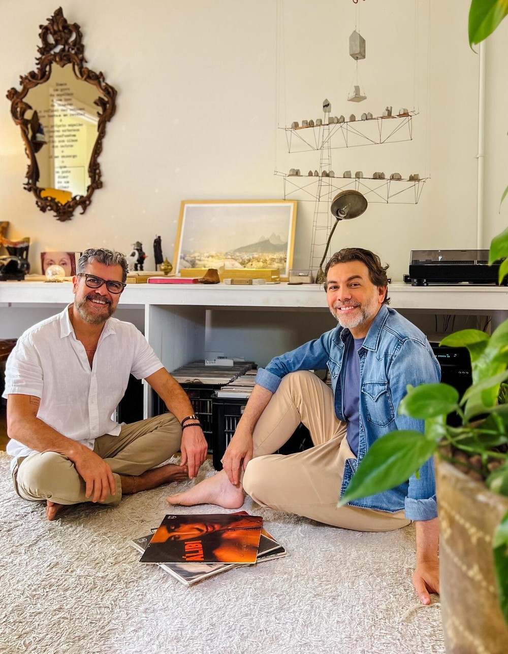 Lar do arquiteto Vitor Penha tem perfume vintage e é cheio de memórias