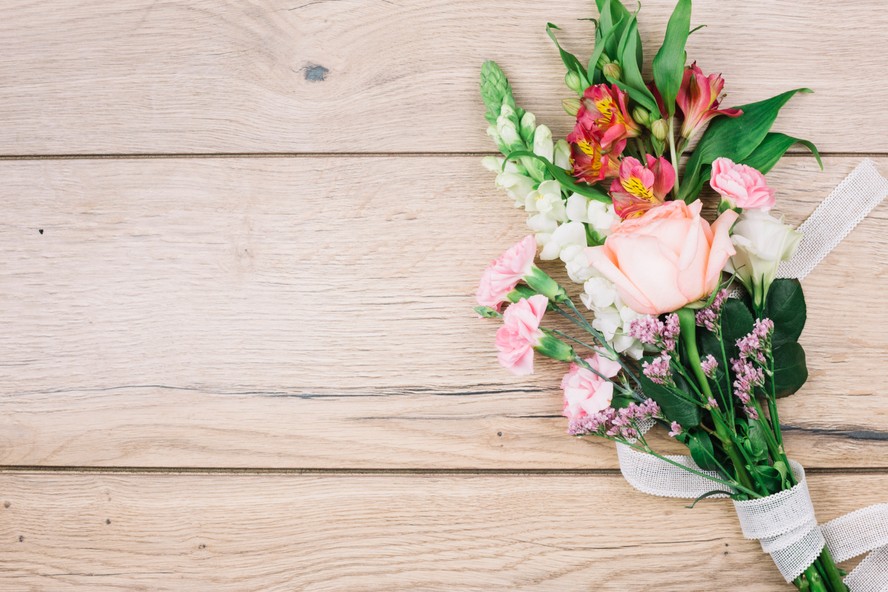 10 dicas simples para montar um belo arranjo de flores