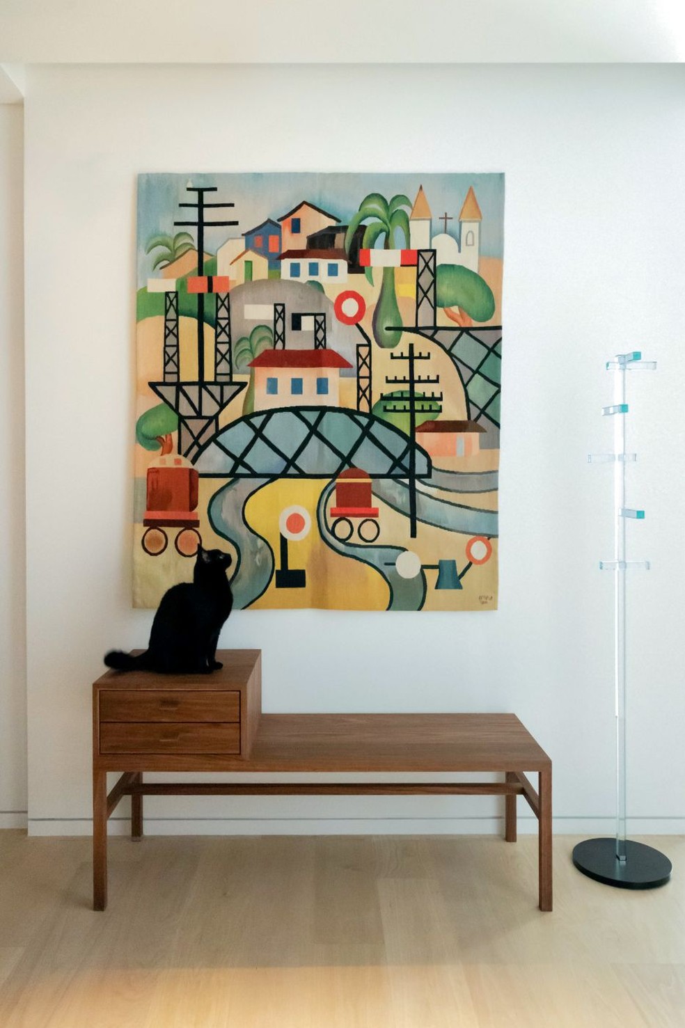 Apartamento em Nova York integra 4 mil livros à decoração minimalista e ...