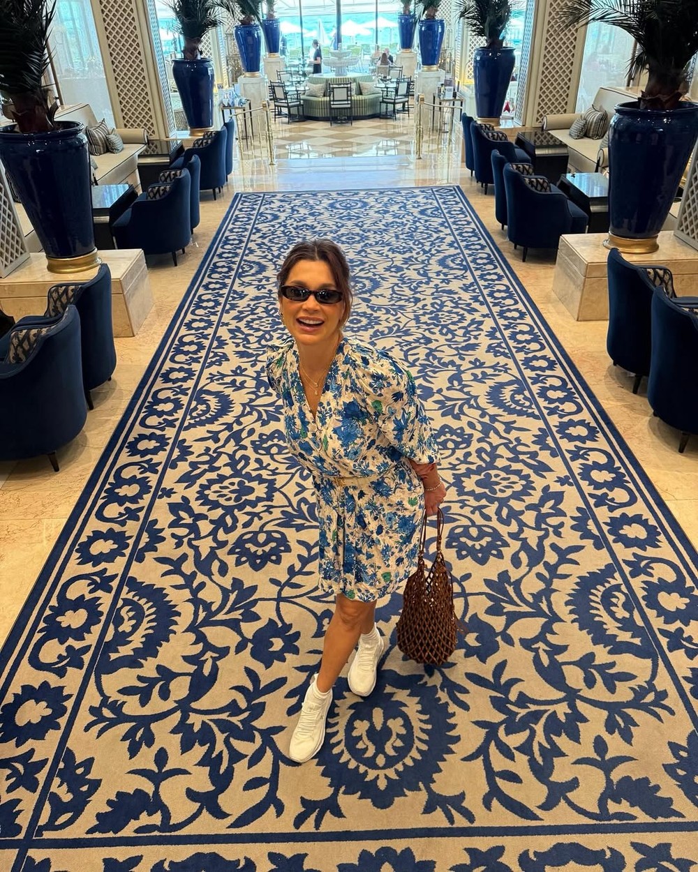 Flávia Alessandra e Otaviano Costa fazem tour completo por suíte de ...