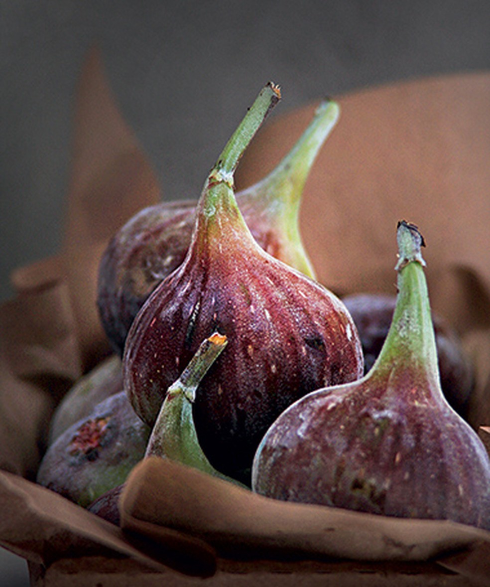 7 frutas para comprar em janeiro e começar o ano mais saudável