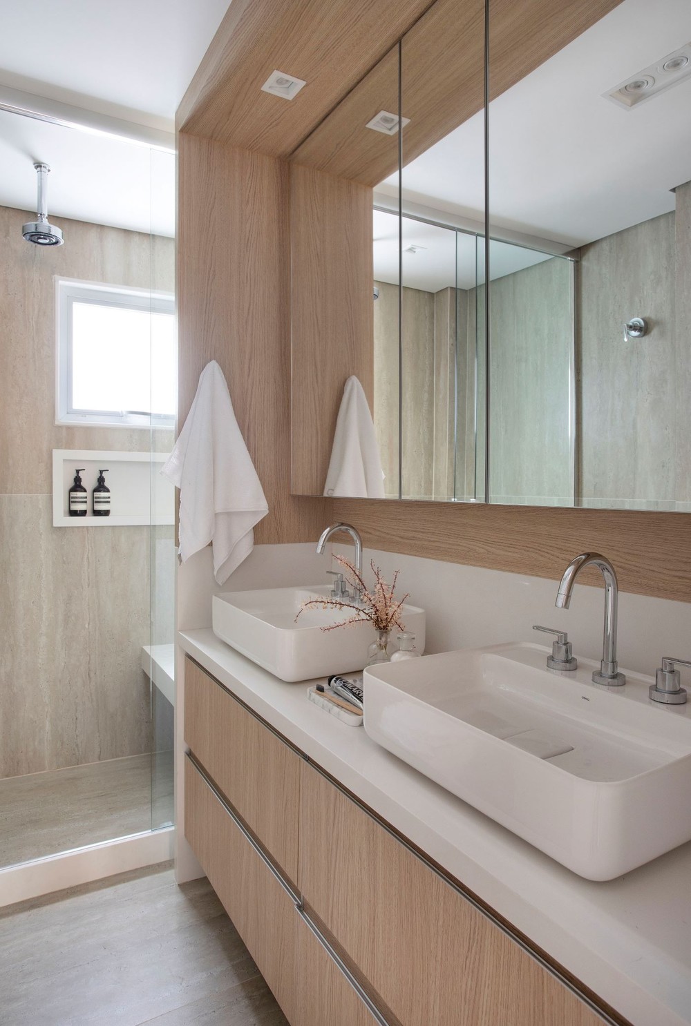 Armário de banheiro com espelho: 49 ideias para compor a sua decoração ...