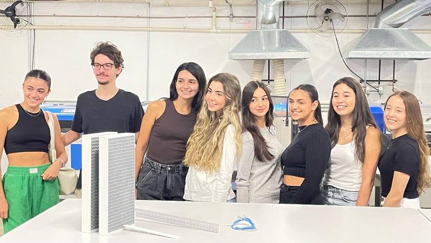 Alunos de Arquitetura do Ibmec BH restauram maquete do Congresso Nacional | Arquitetura | Casa e ...