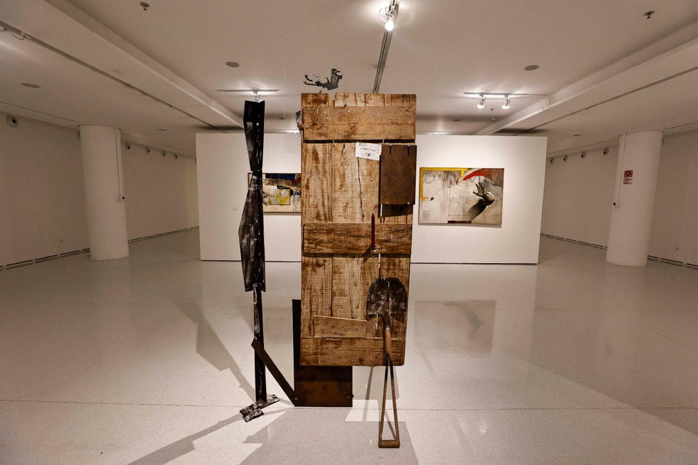 Arquiteto Sérgio Ferro é homenageado em exposição no MAC, em São Paulo