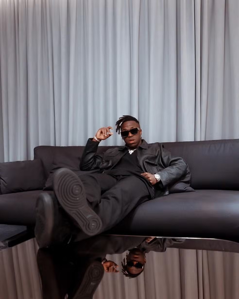 Conheça a mansão luxuosa de Vini Jr. no Rio de Janeiro avaliada em R ...