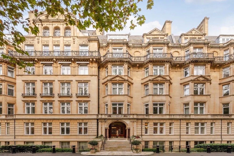 Antigo apartamento onde Mick Jagger dava diversas festas em Londres ...